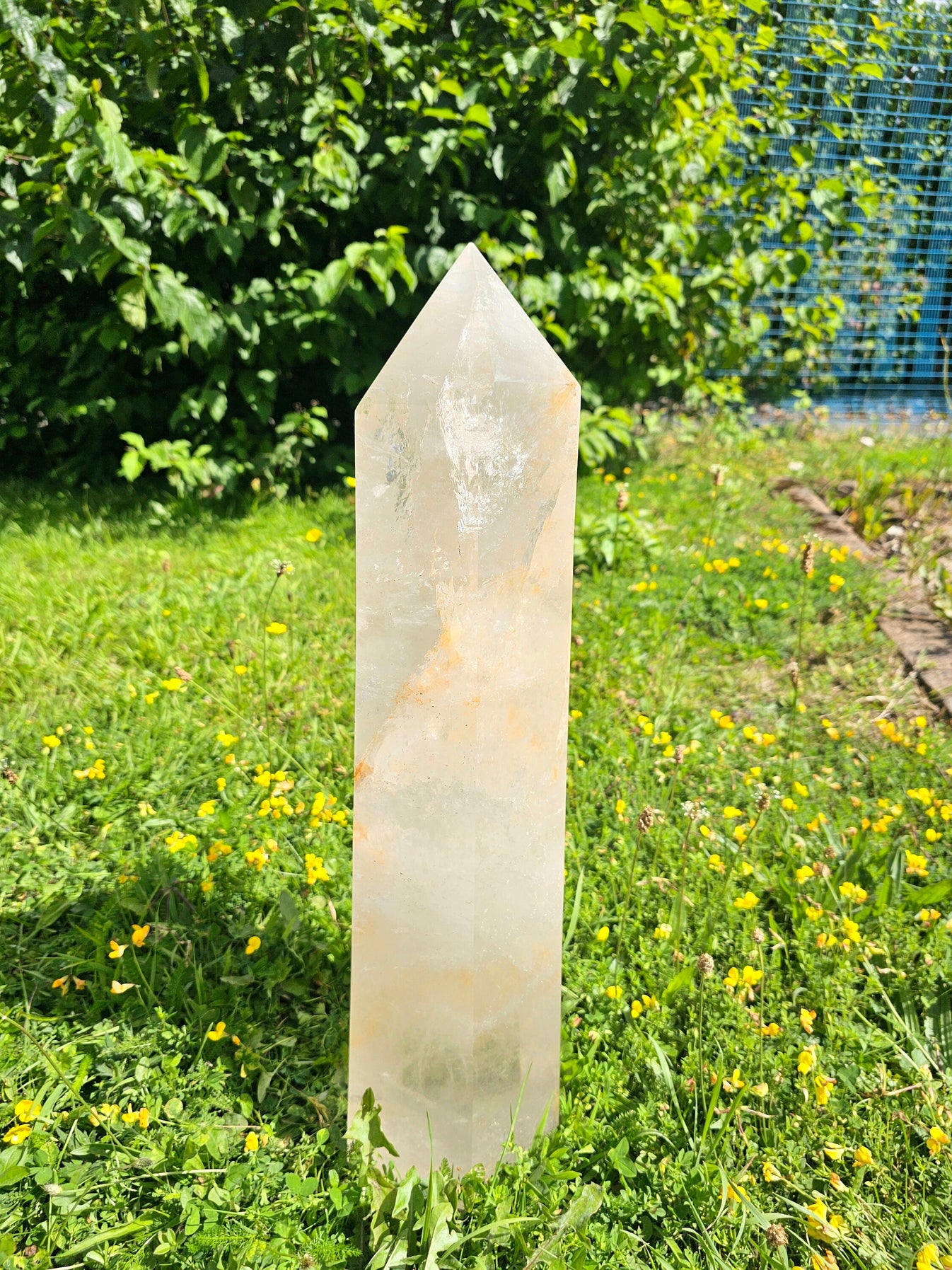 Very Large Clear Quartz Crystal Tower Interior Crystal – Distinction ...