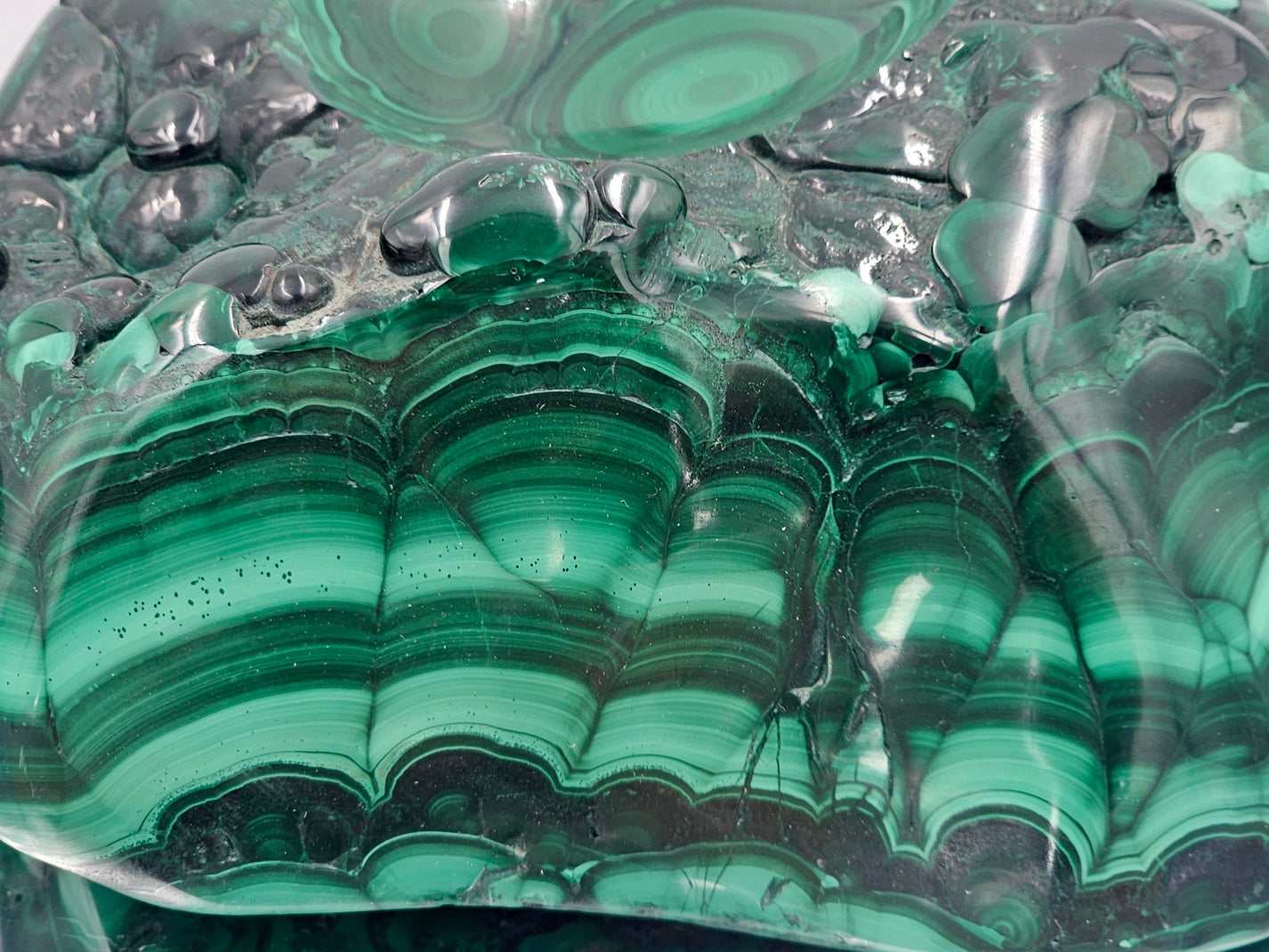 Large Malachite Crystal Green Bowl – Distinction Crystals