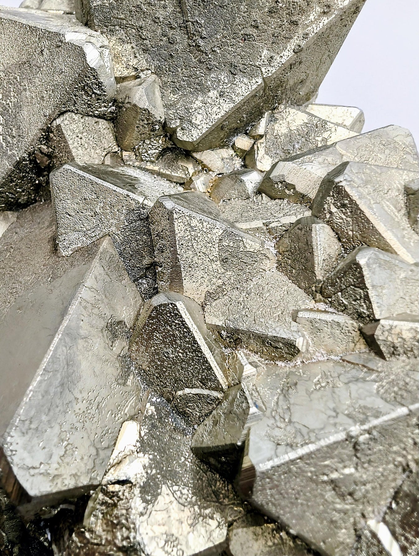 Very Large Octahedral Pyrite – Stunning Metallic Form – Distinction ...