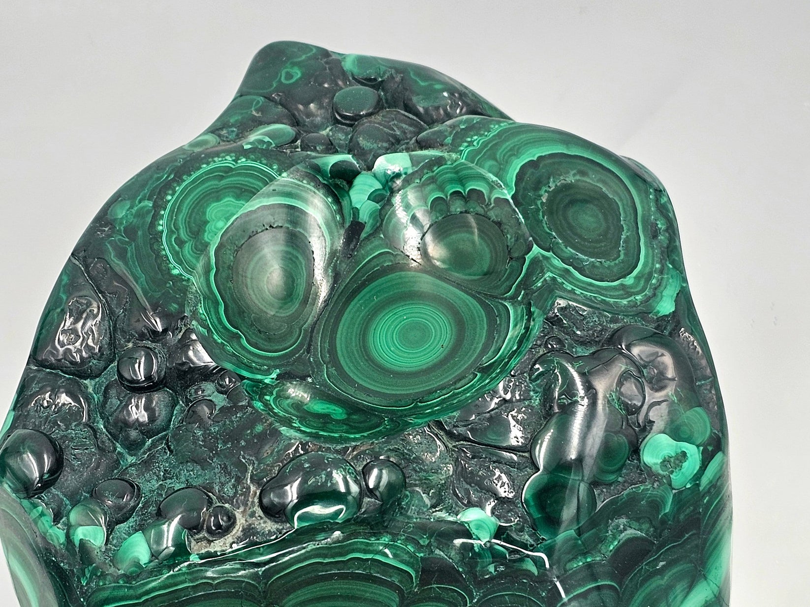 Large Malachite Crystal Green Bowl – Distinction Crystals
