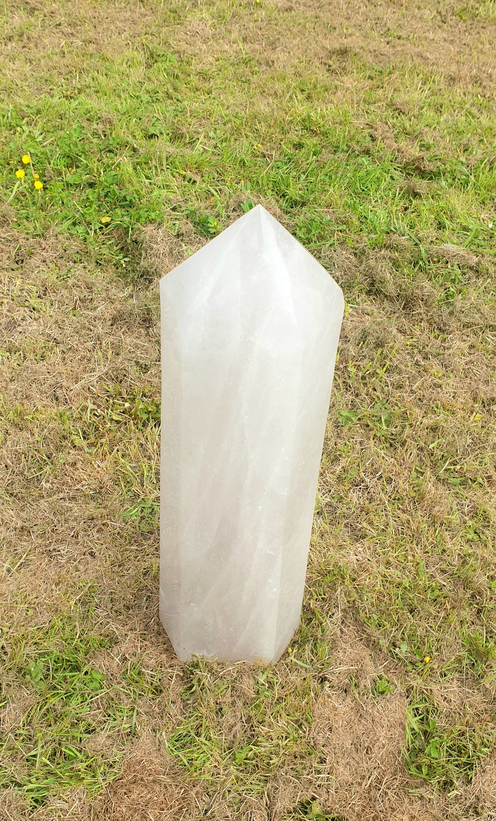 Very Large Quartz Crystal Point Freestanding 33.6 KG – Distinction Crystals